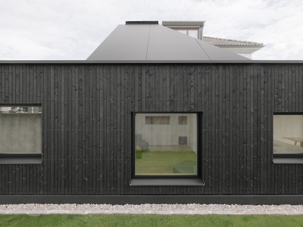 The Extension with Roof Pyramid by MW Architekten - Alpine Spaces